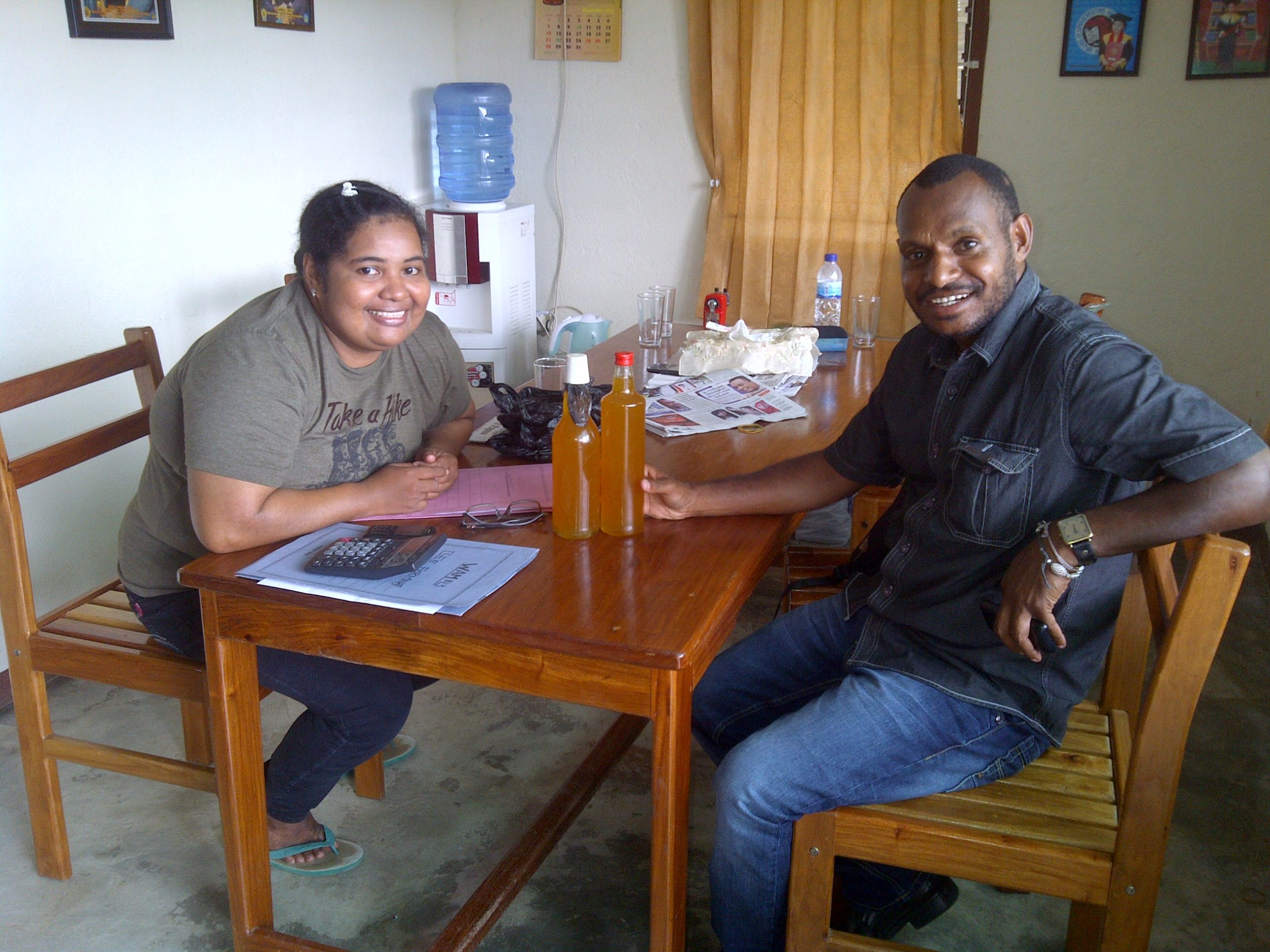 Hapin supports bee farmers | Hapin - Papua Support Foundation